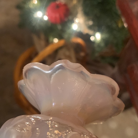 Fenton Glass Co | Accessories | 32 Year Old Iridescent Pink Fenton ...